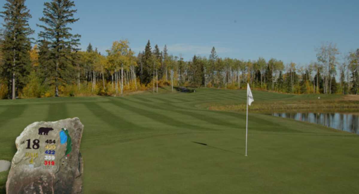 Nothern Bear Golf Club - Alberta Golf Deals