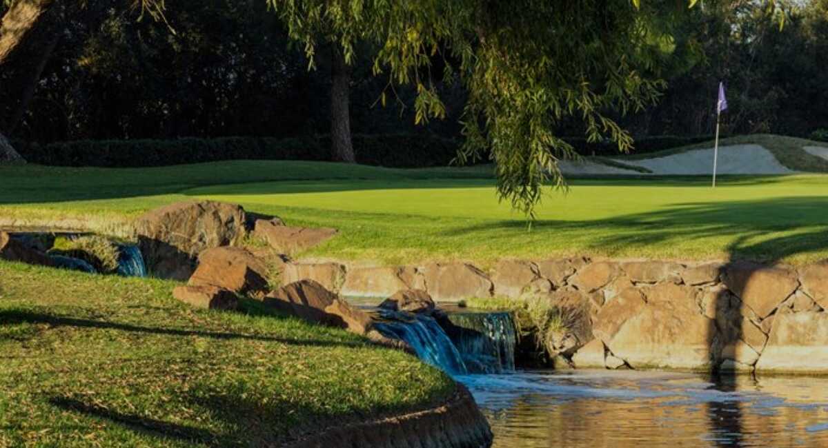 Las Posas Country Club - Southern California Golf Deals