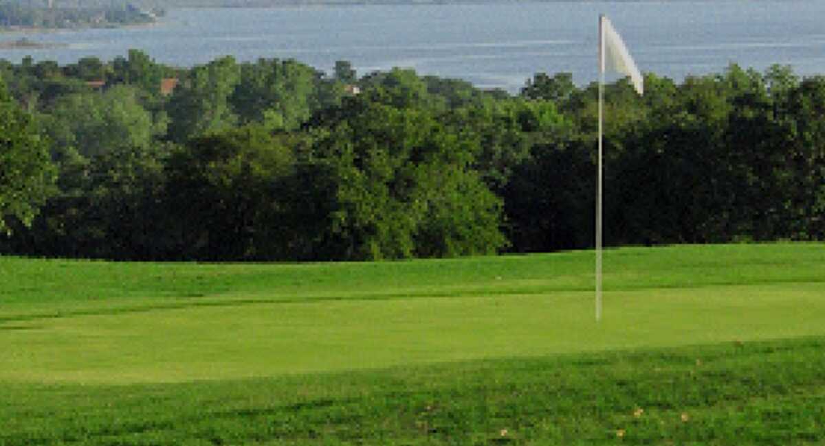 The Club at Runaway Bay - Dallas–Fort Worth Area Golf Deals