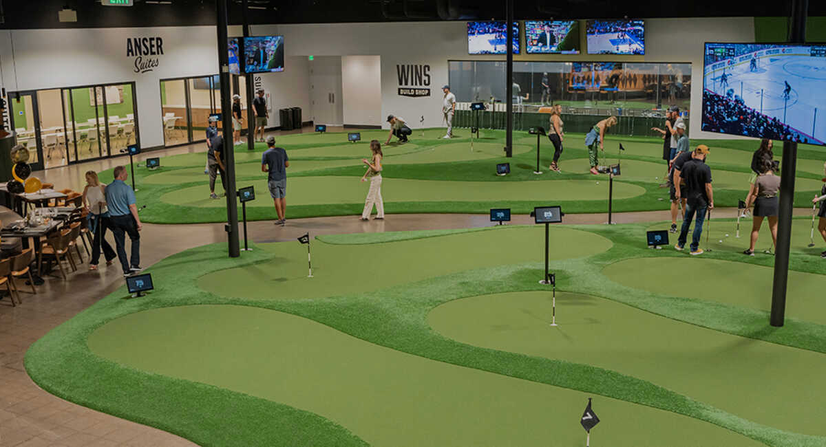 18 Holes at Putting World in Scotssdale, AZ - UnderPar Golf Deals