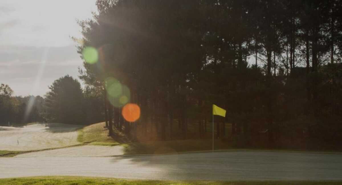 Legacy Pines Golf & Social - Ontario Golf Deals